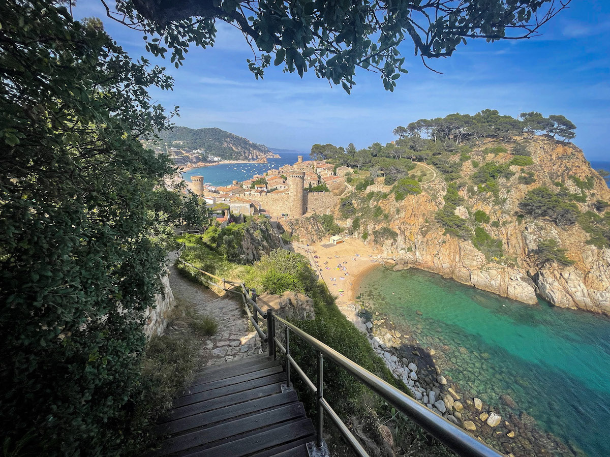 Barcelona To Tossa de Mar - Amazing Day Trip