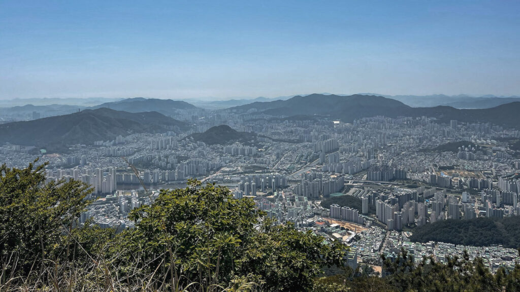 Busan's Jangsan Mountain (Summit + Jungbong Observatory)